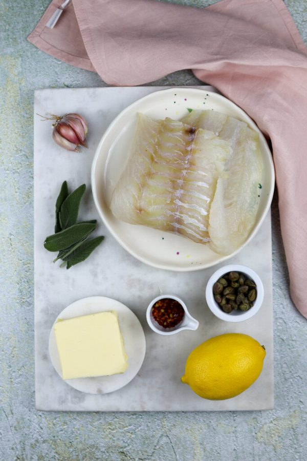 Cod alb cu unt brun, salvie si capere - hayateria